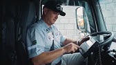 A Guide to Tyre Pressure Monitoring Systems (TPMS) | MICHELIN Connected ...